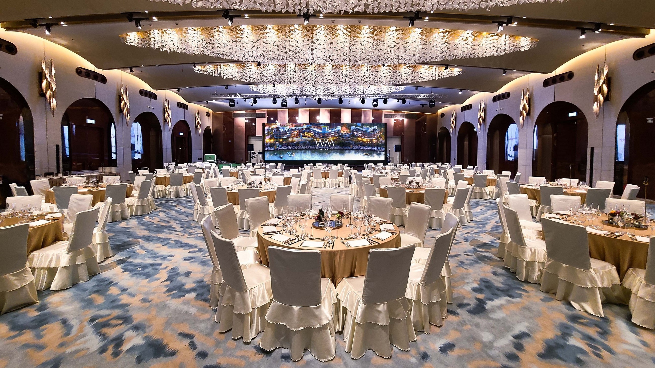 WEDDINGS | WM Hotel Hong Kong, Vignette Collection | Sai Kung, Hong Kong