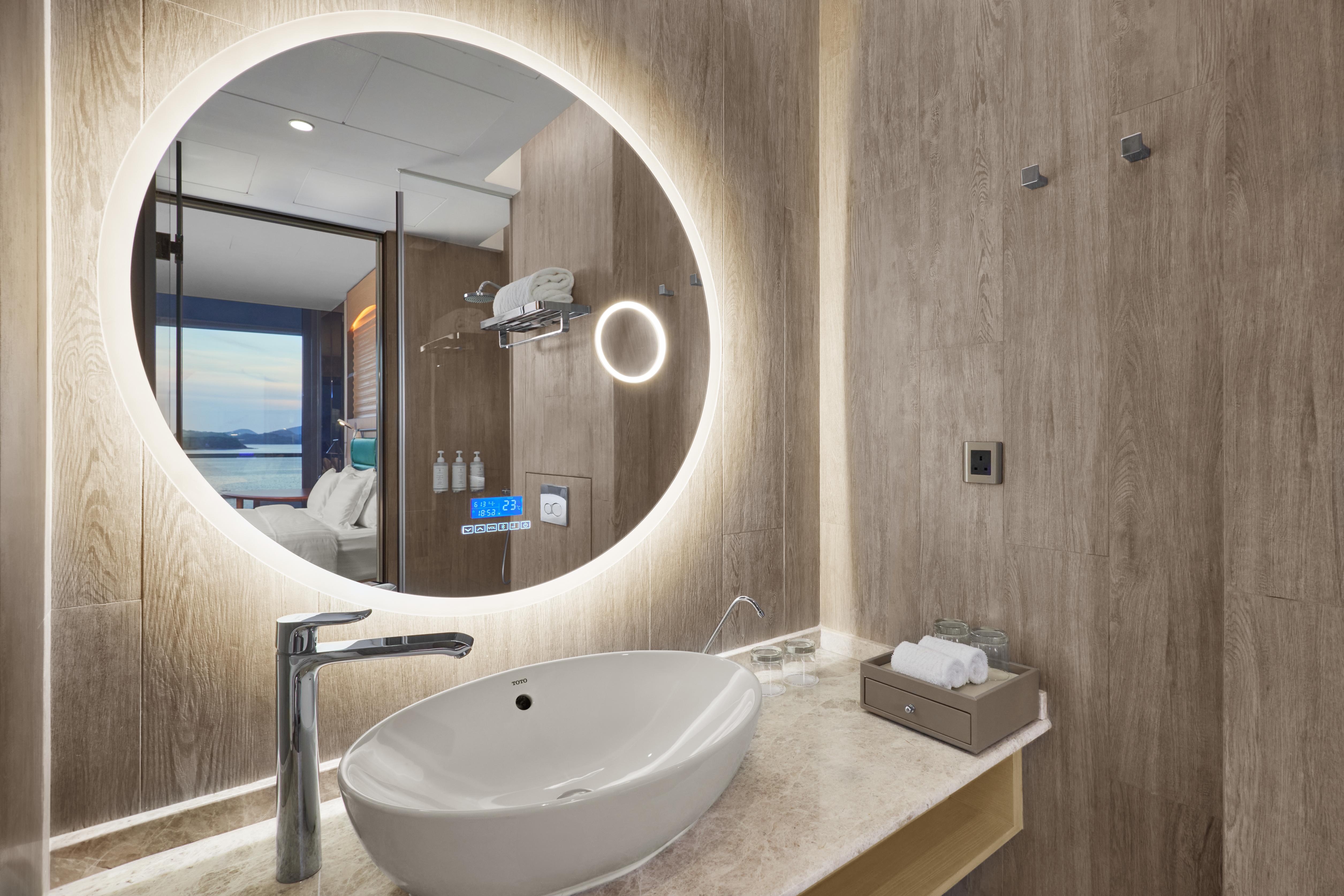 ROOMS | WM Hotel Hong Kong, Vignette Collection | Sai Kung, Hong Kong