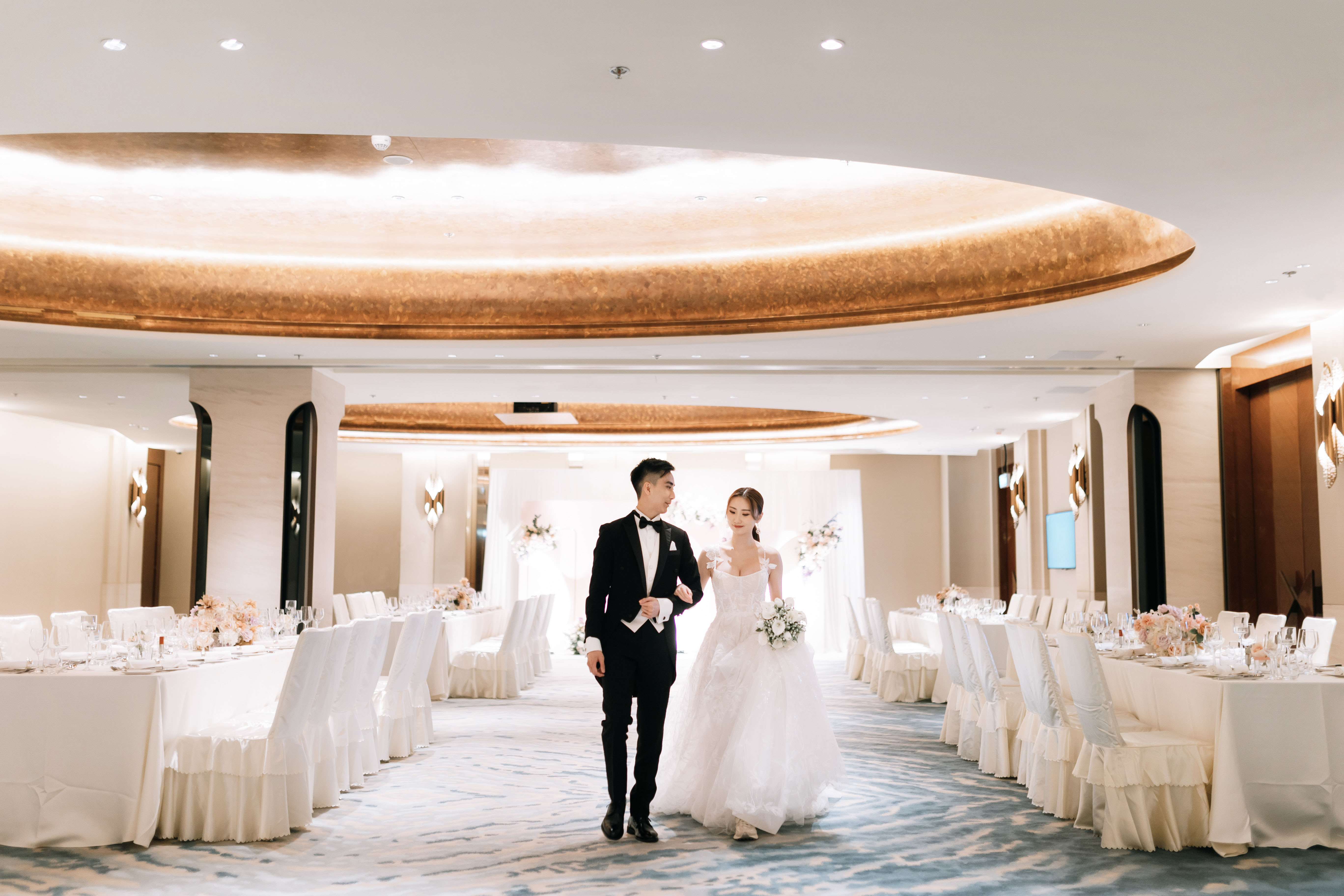 WM Hotel Hong Kong, Vignette Collection | WEDDINGS | Sai Kung, Hong Kong